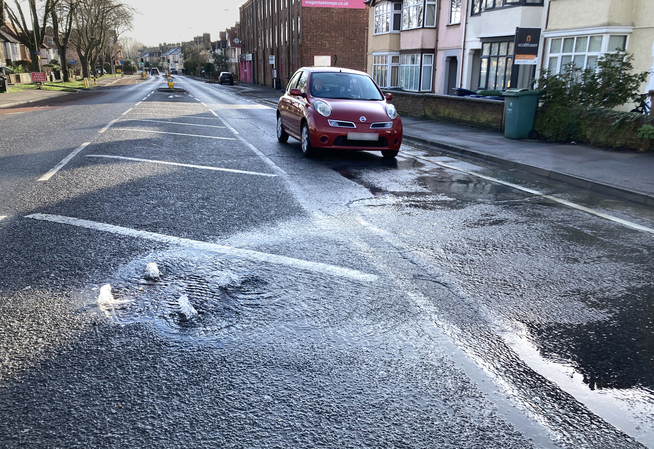 High flood levels cause sewer overflow on Botley Rd | oxford flood alliance